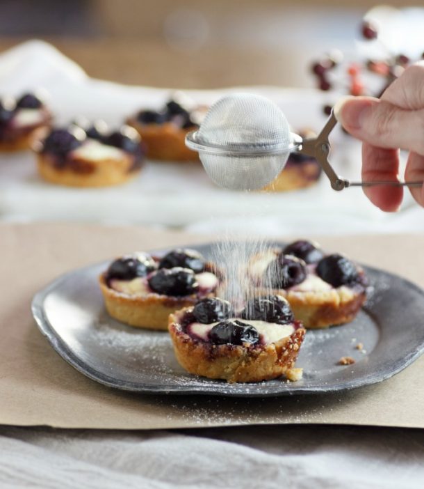 Cherry Cheesecake Tarts Low Carb - Beauty and the Foodie