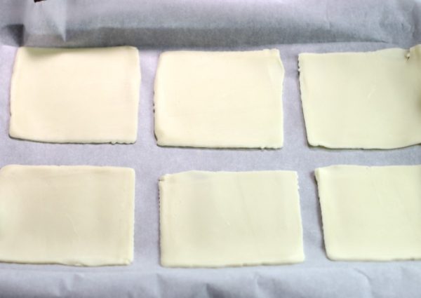 Easy Keto Pizza Turnovers - Beauty and the Foodie