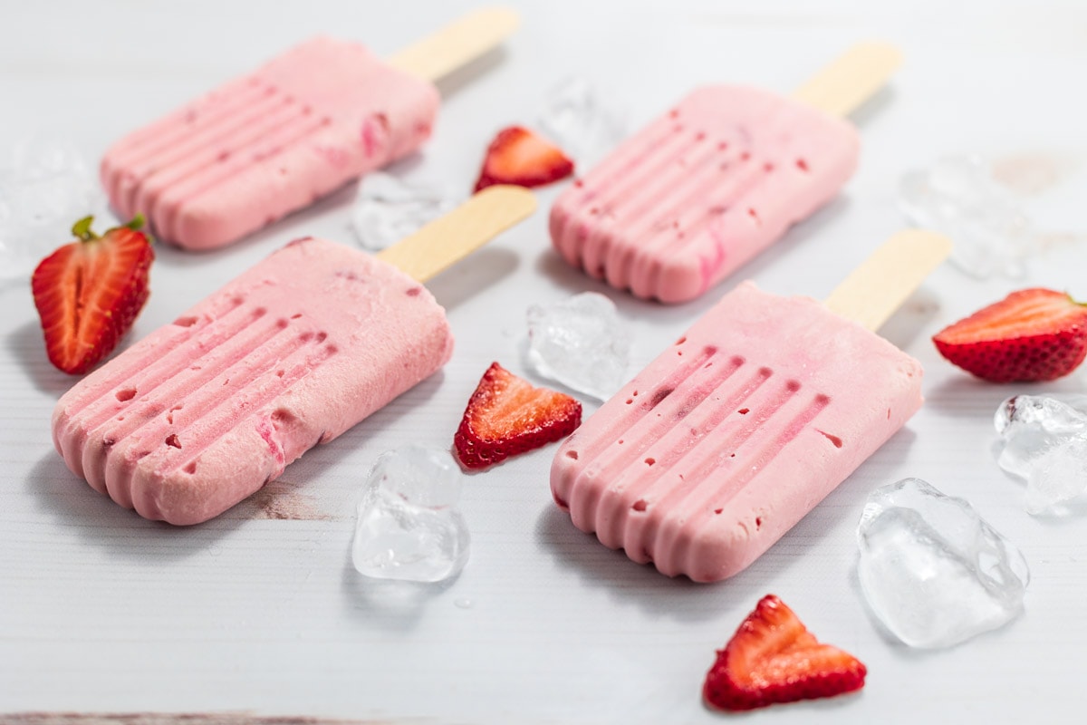 Keto Strawberry Cream Pops - Beauty and the Foodie
