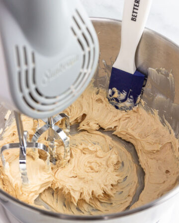 Keto No Bake Snickers Cheesecake Mousse - Beauty and the Foodie